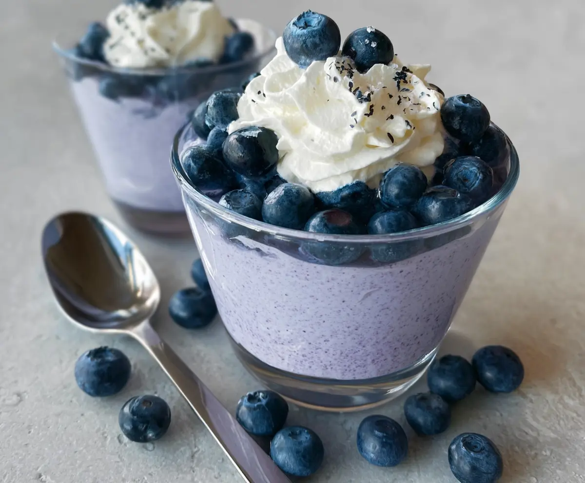 Delicious Blueberry Cottage Cheese Mousse Recipe
